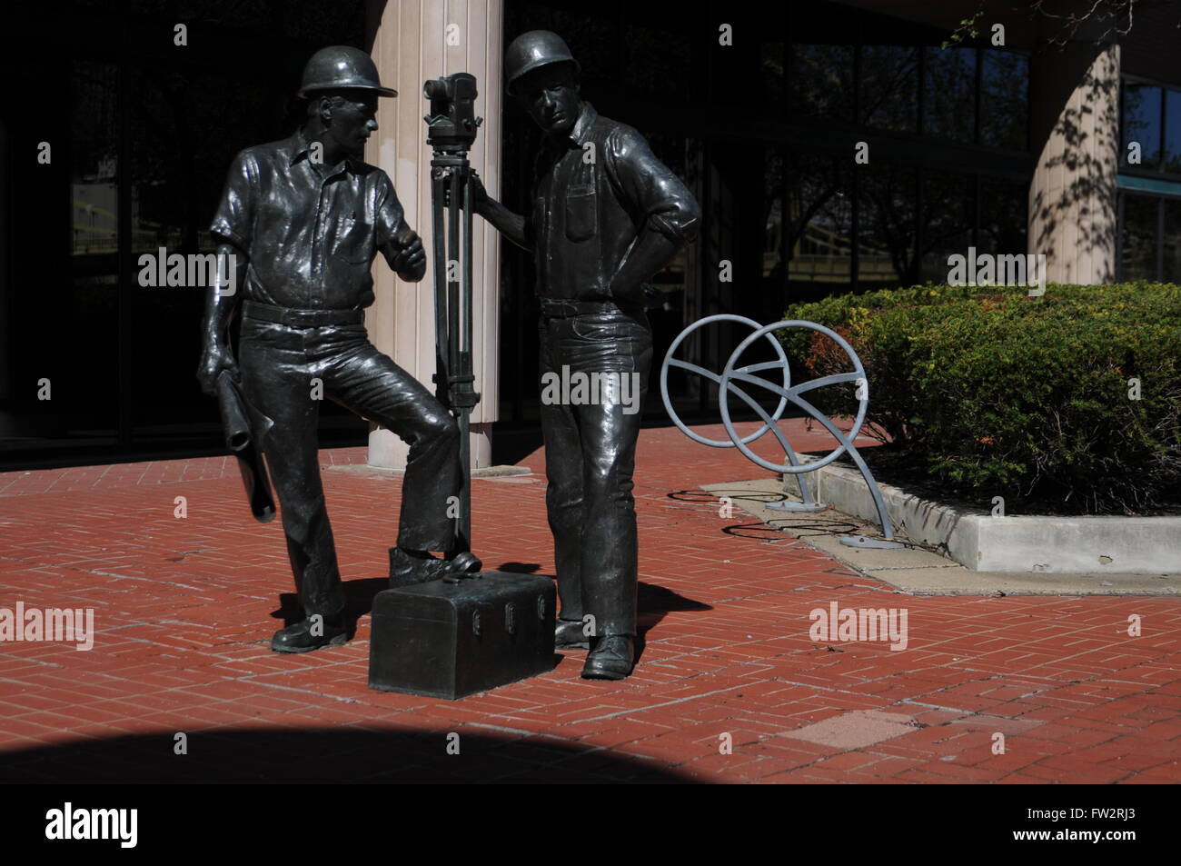 Statue of construction workers on the north shore Stock Photo - Alamy