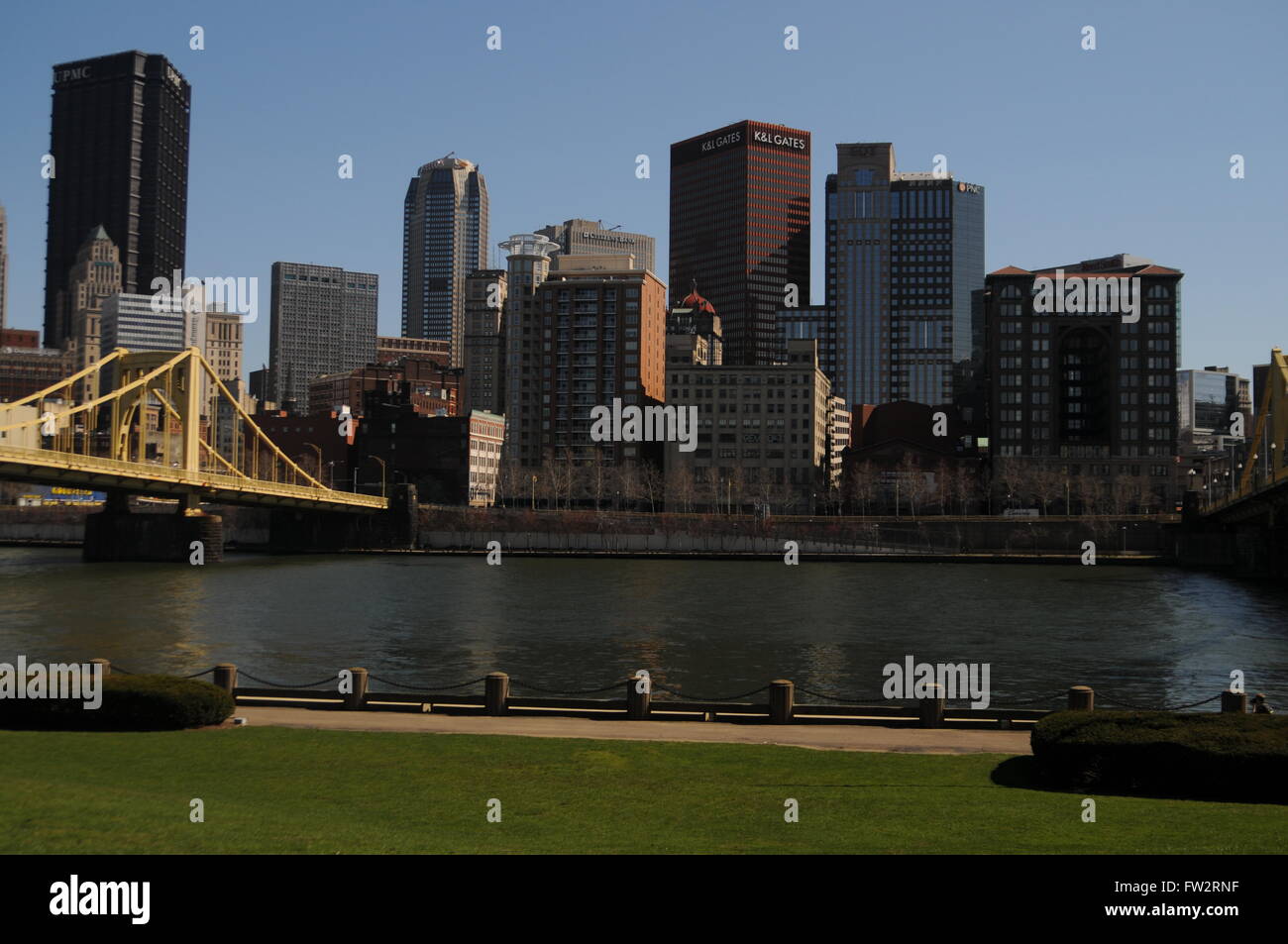 Pittsburgh sky line with the Andy Warhol bridge Stock Photo - Alamy