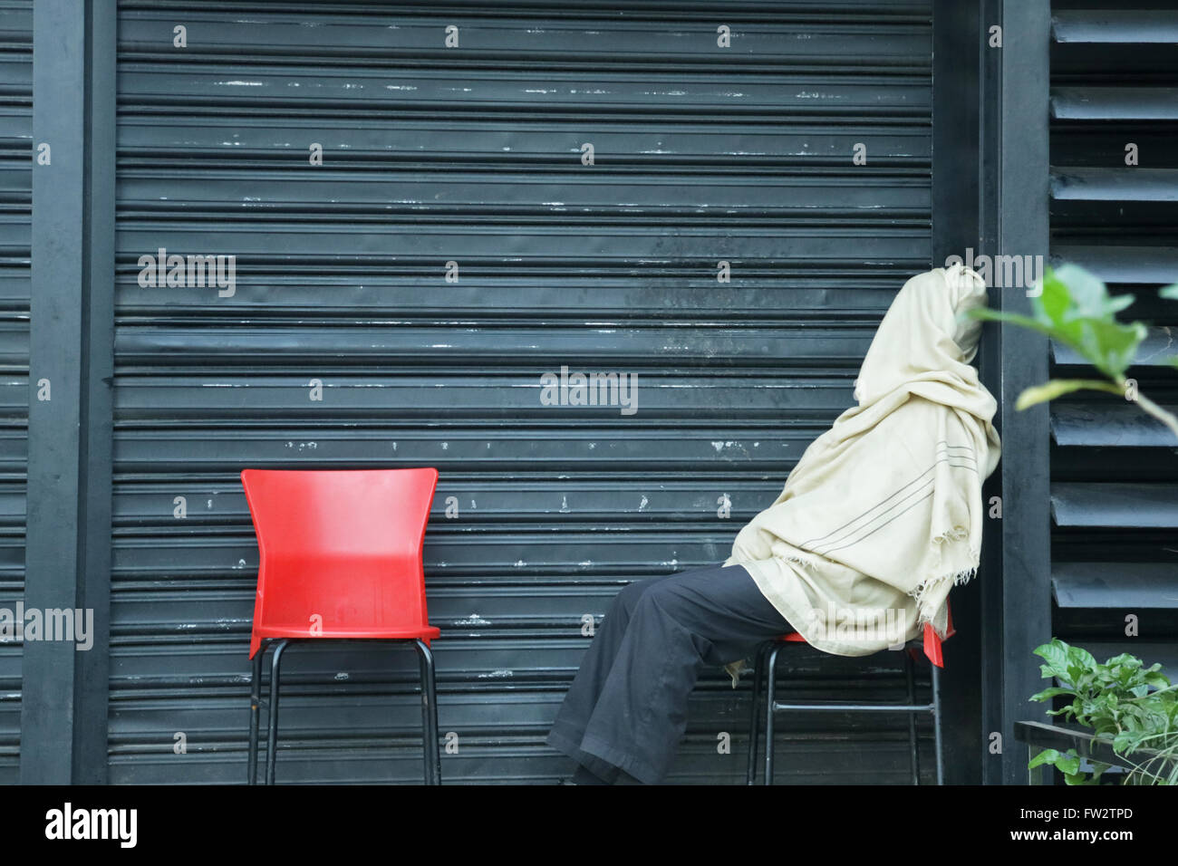 Sleep sleeping security guard hi-res stock photography and images - Alamy