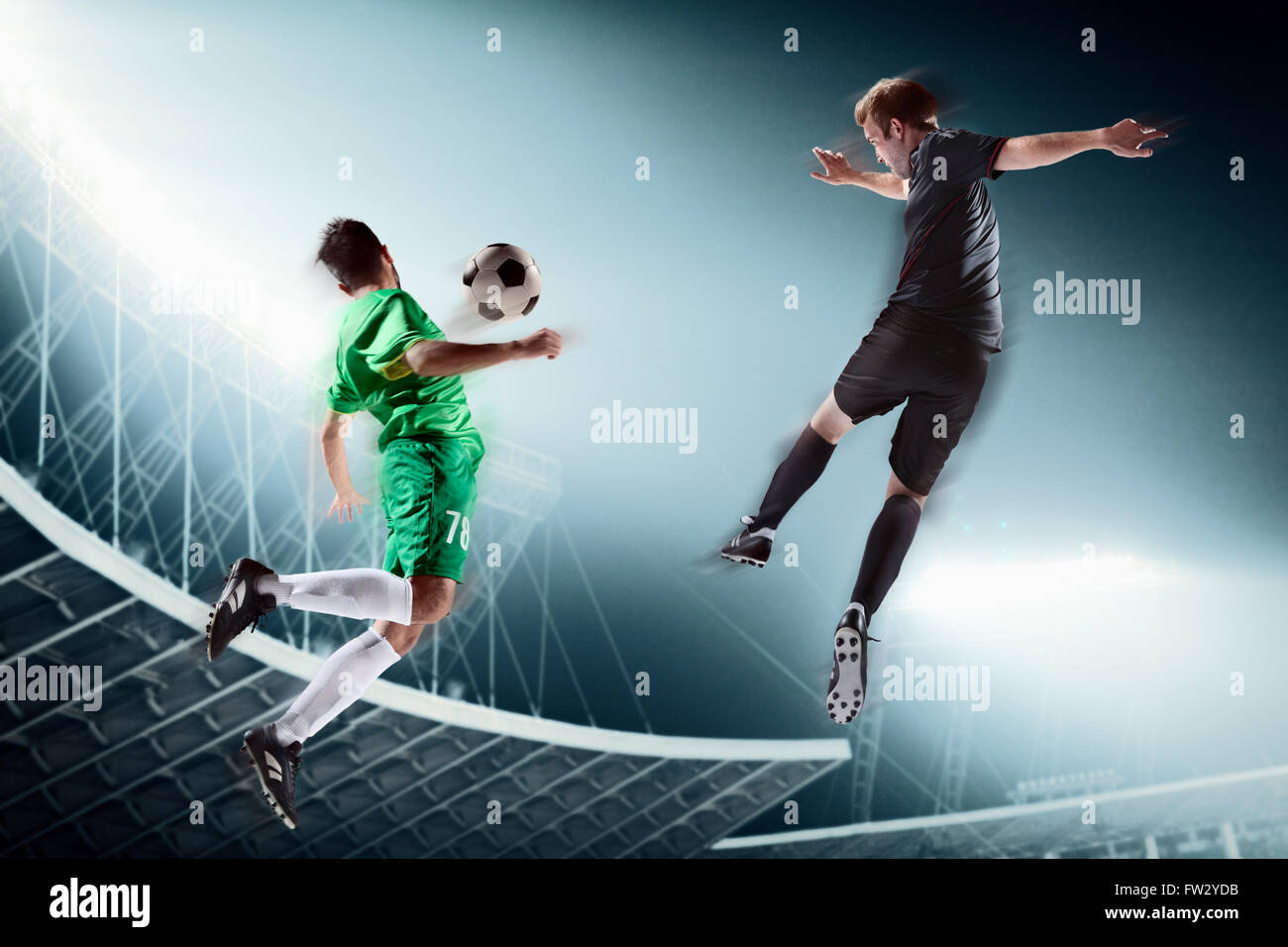 Soccer players stadium hi-res stock photography and images - Alamy