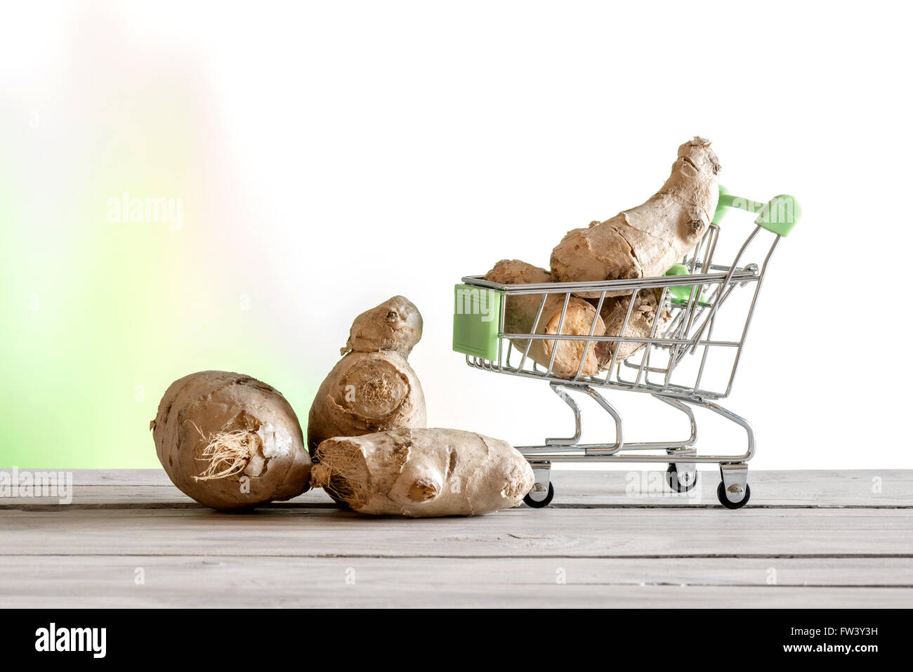 Root shopping cart hi-res stock photography and images - Alamy