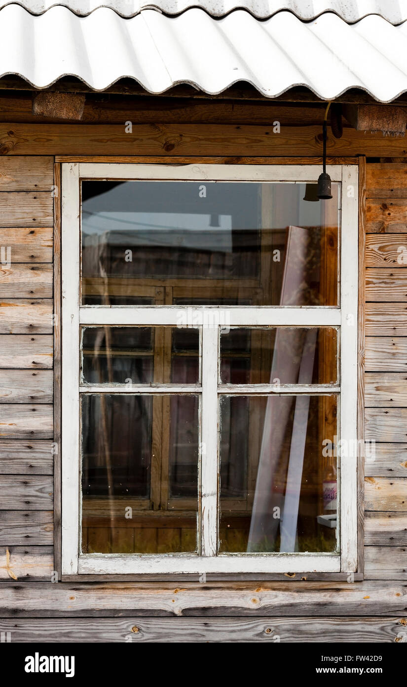 Side view house siding hi-res stock photography and images - Alamy