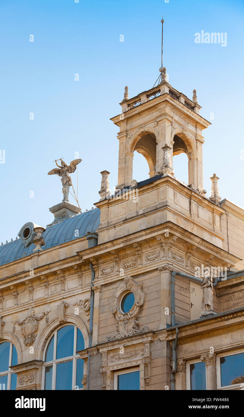 Old building facade rich decoration ruse hi-res stock photography and ...