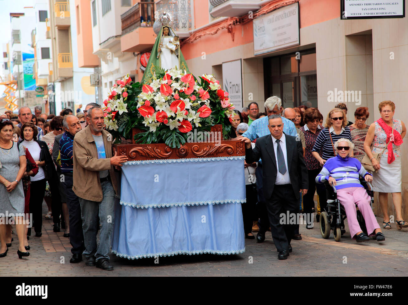 Fiesta procession Nuestra Senora de la Candelaria, Gran Tarajal ...