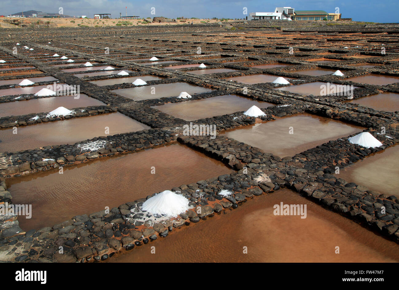 Evaporation Of Seawater To Produce Salt at Bella Vardon blog