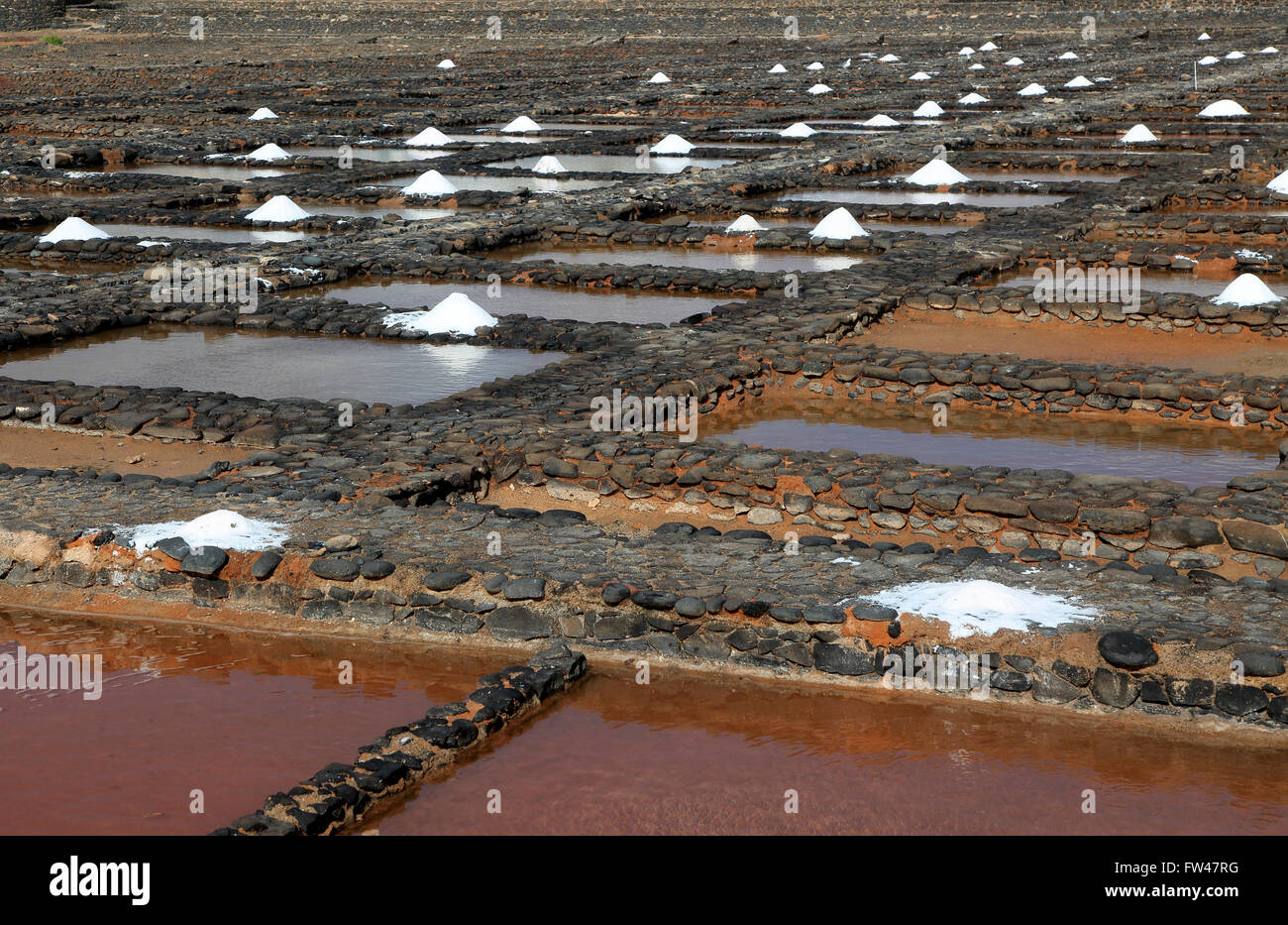 Salt extraction spain hi-res stock photography and images - Alamy
