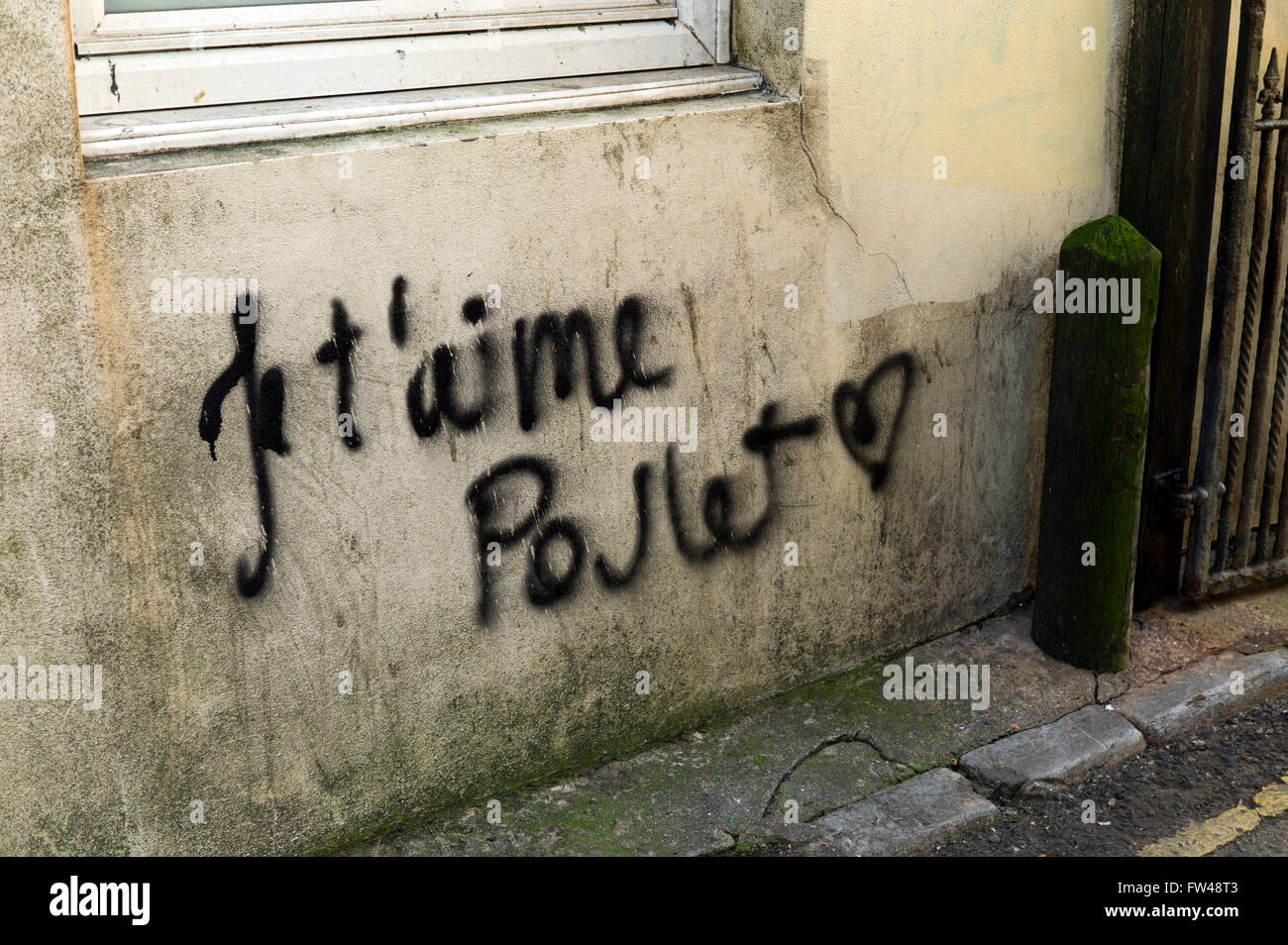 Love romantic message graffiti hi-res stock photography and images - Alamy