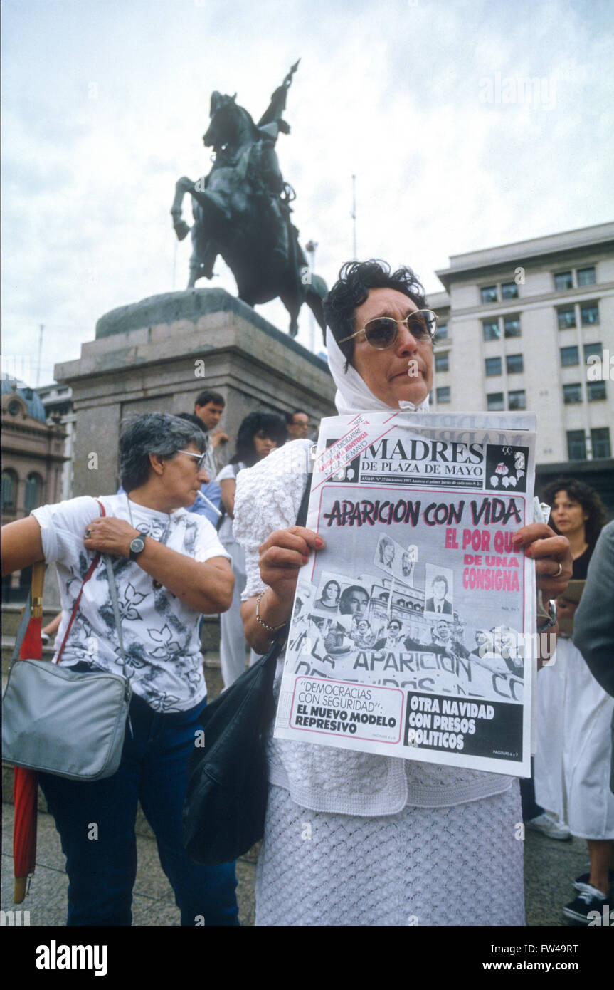 The Mothers of the Disappeared, gathering, meeting and marching in ...