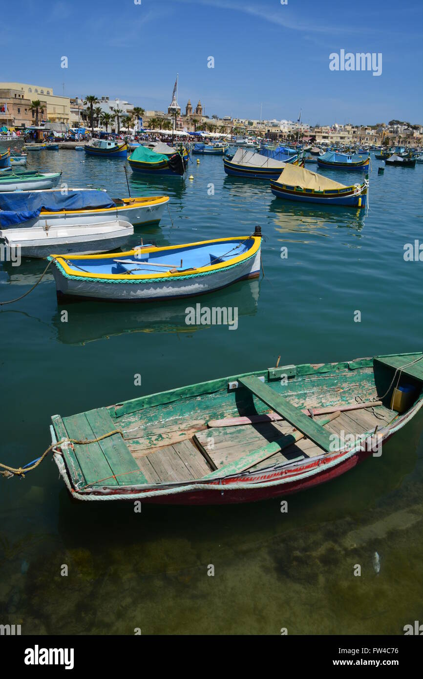 Maltese wooden boats hi-res stock photography and images - Alamy