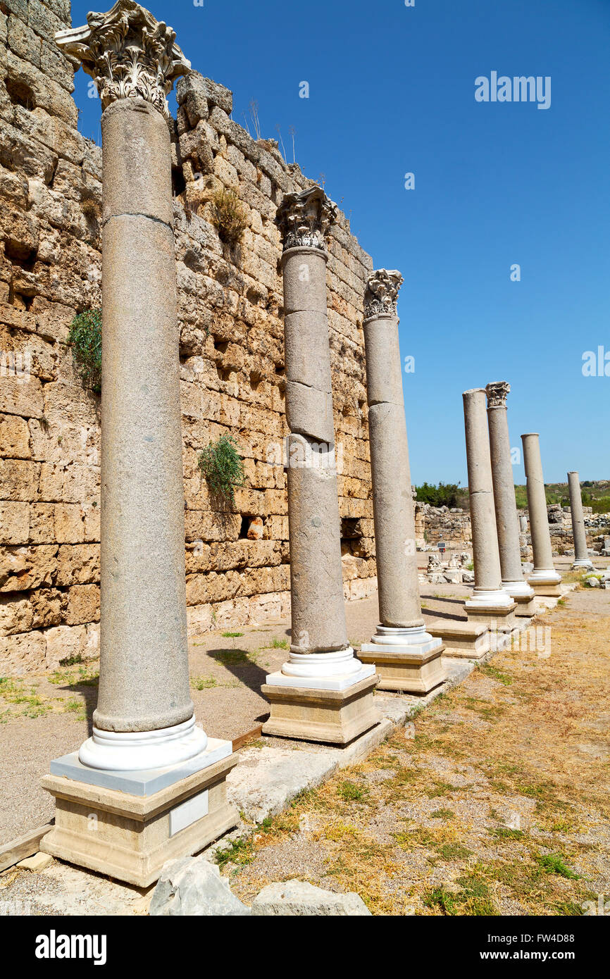 old construction in asia turkey the column and the roman temple Stock ...