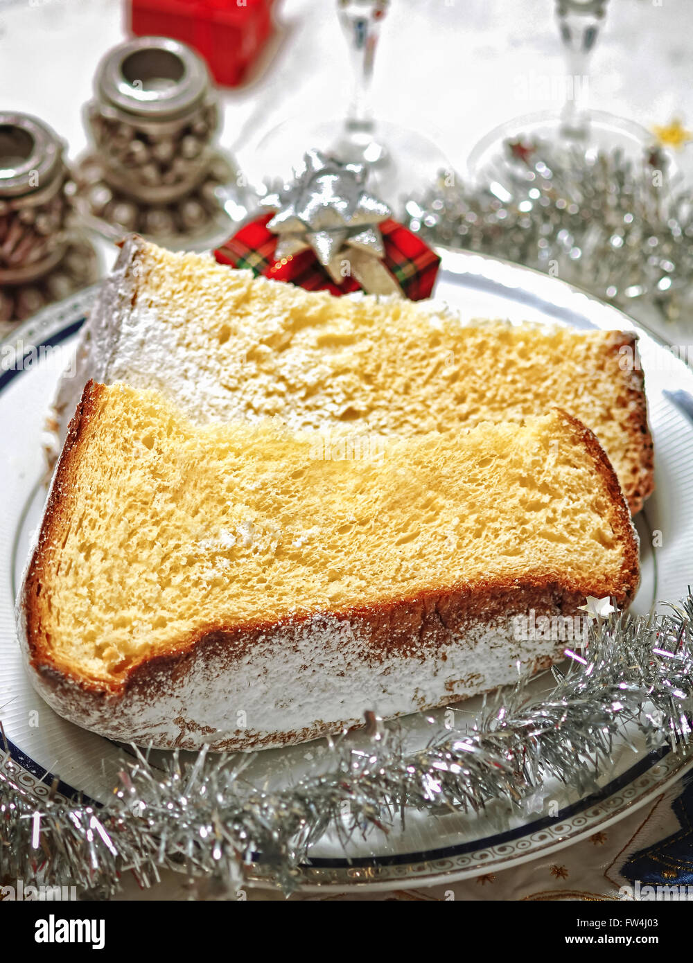 Pandoro - Traditional Christmas cake Stock Photo - Alamy