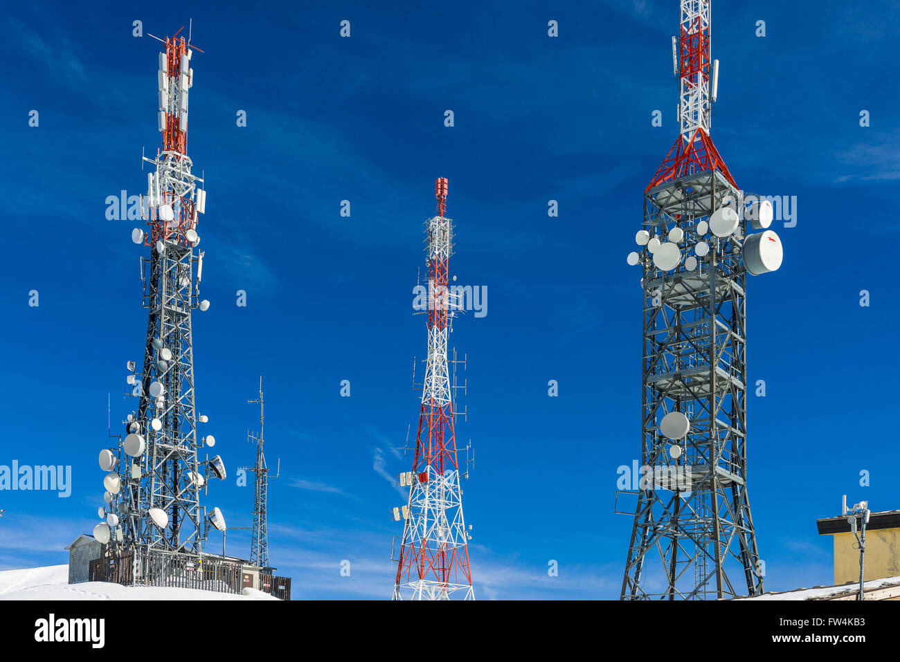 Pylon telecommunications tower antenna hi-res stock photography and images - Alamy