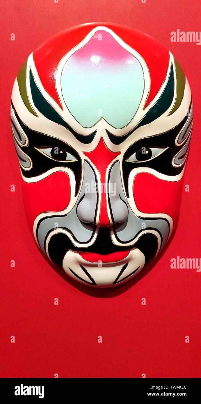 Chinese opera mask hi-res stock photography and images - Alamy