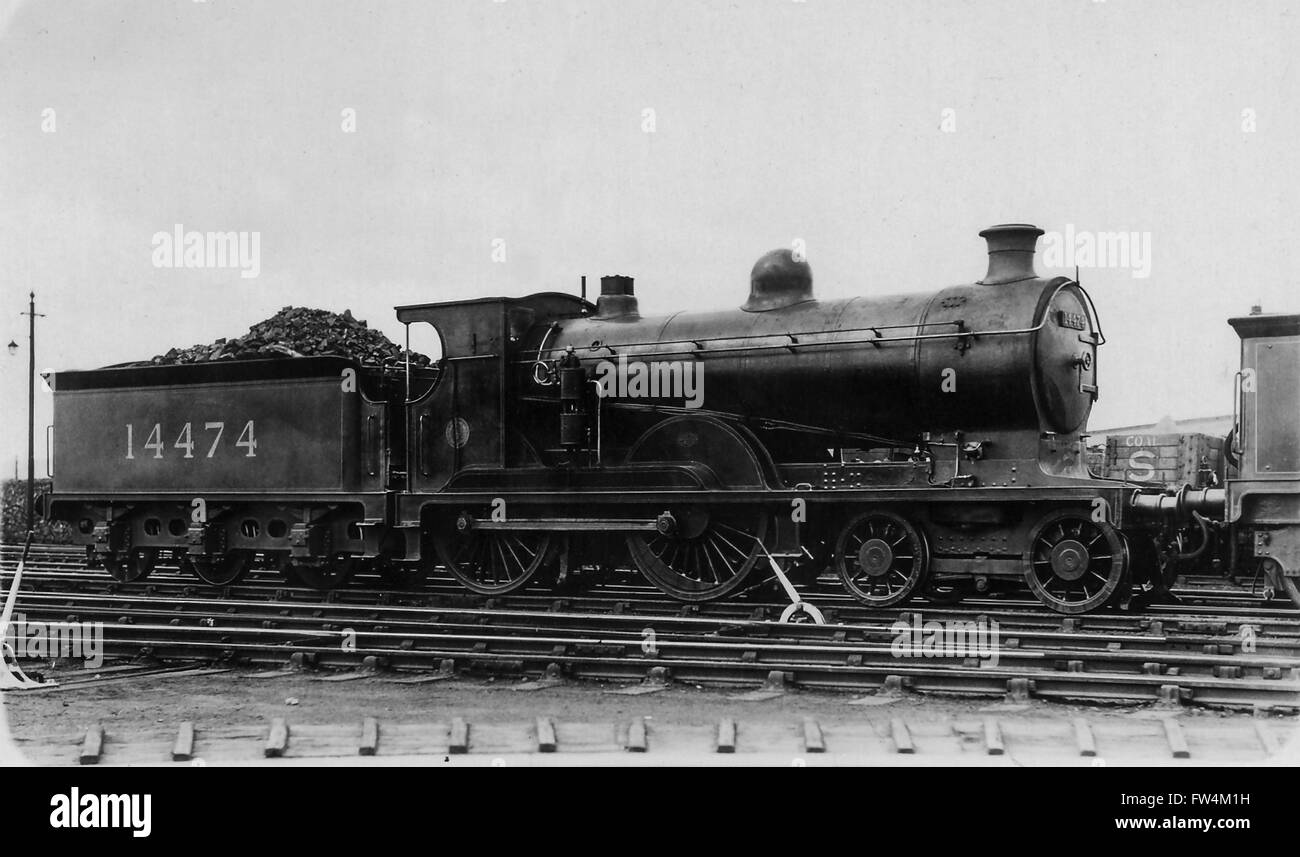 Caledonian Railway Pickersgill 72 Class 4-4-0 steam locomotive No.935 ...