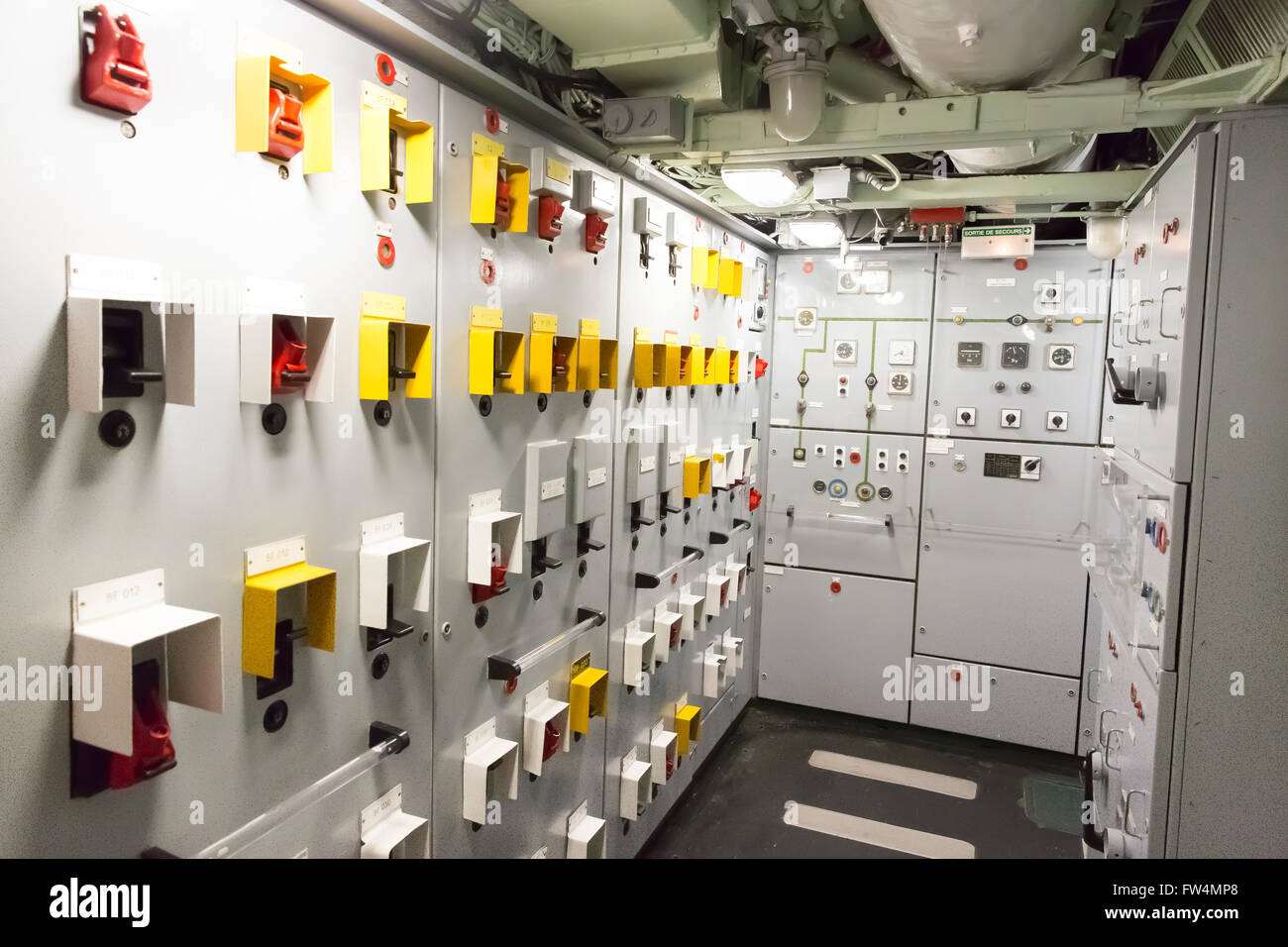 Electric industry room board Stock Photo - Alamy