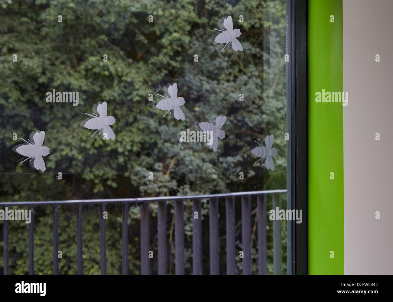 Window detail with bee logo. Davenies School, Beaconsfield, United ...