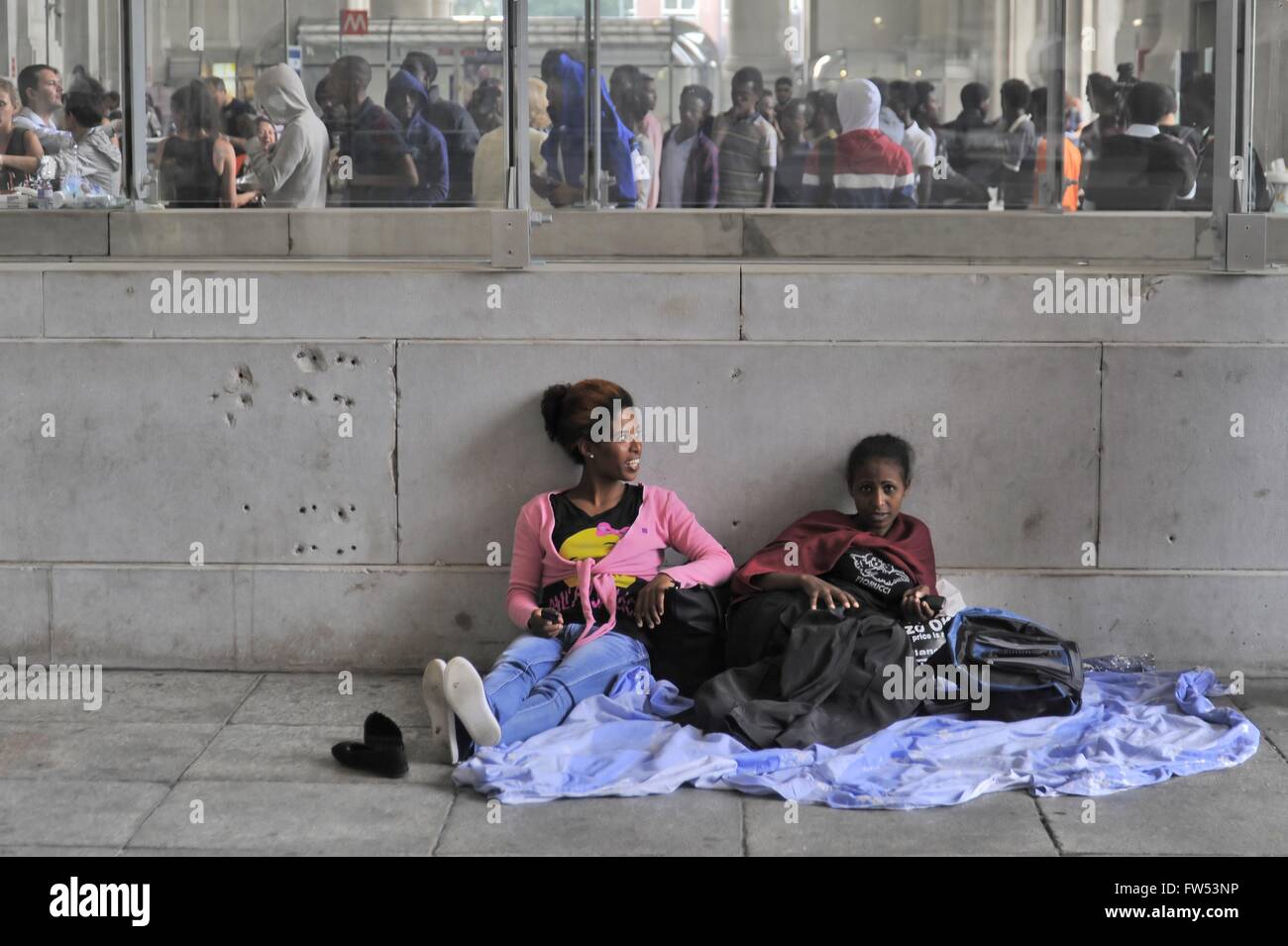 Milan (Italy) - refugees from Eritrea and Syria camped in the Central ...