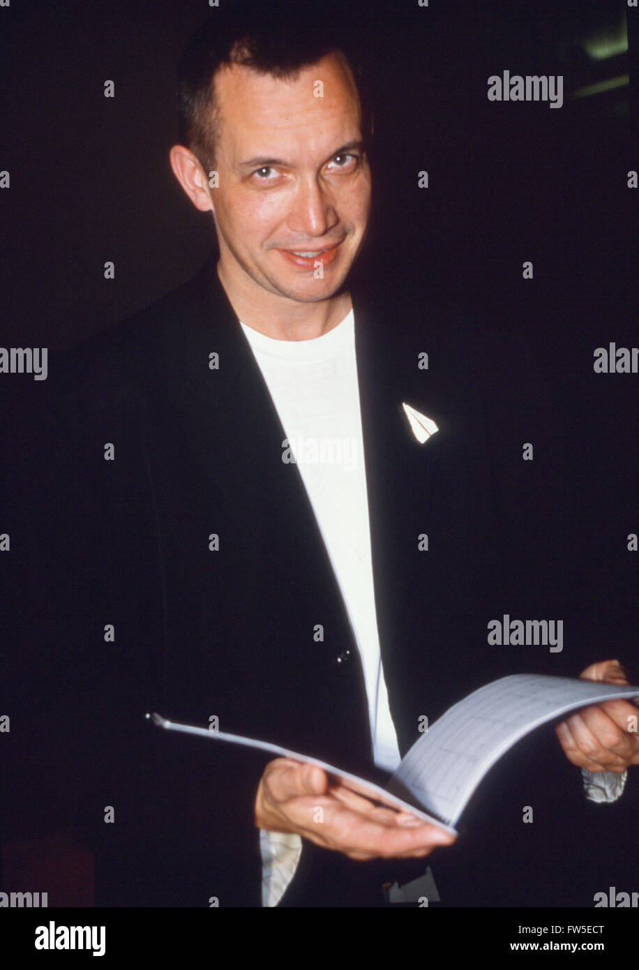 Jonathan dove composer hi-res stock photography and images - Alamy