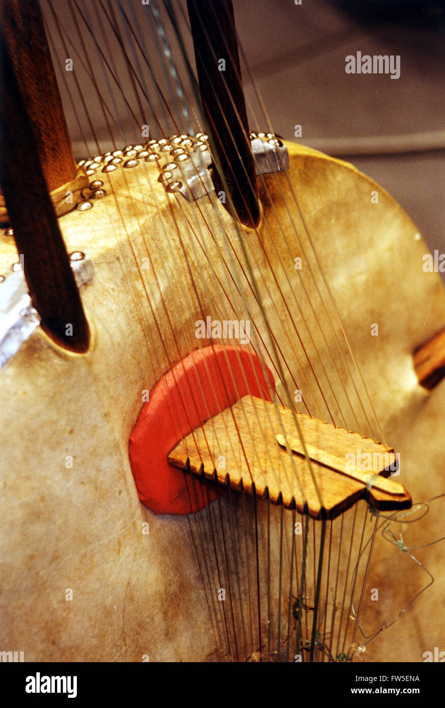 Kora instrument hi-res stock photography and images - Alamy