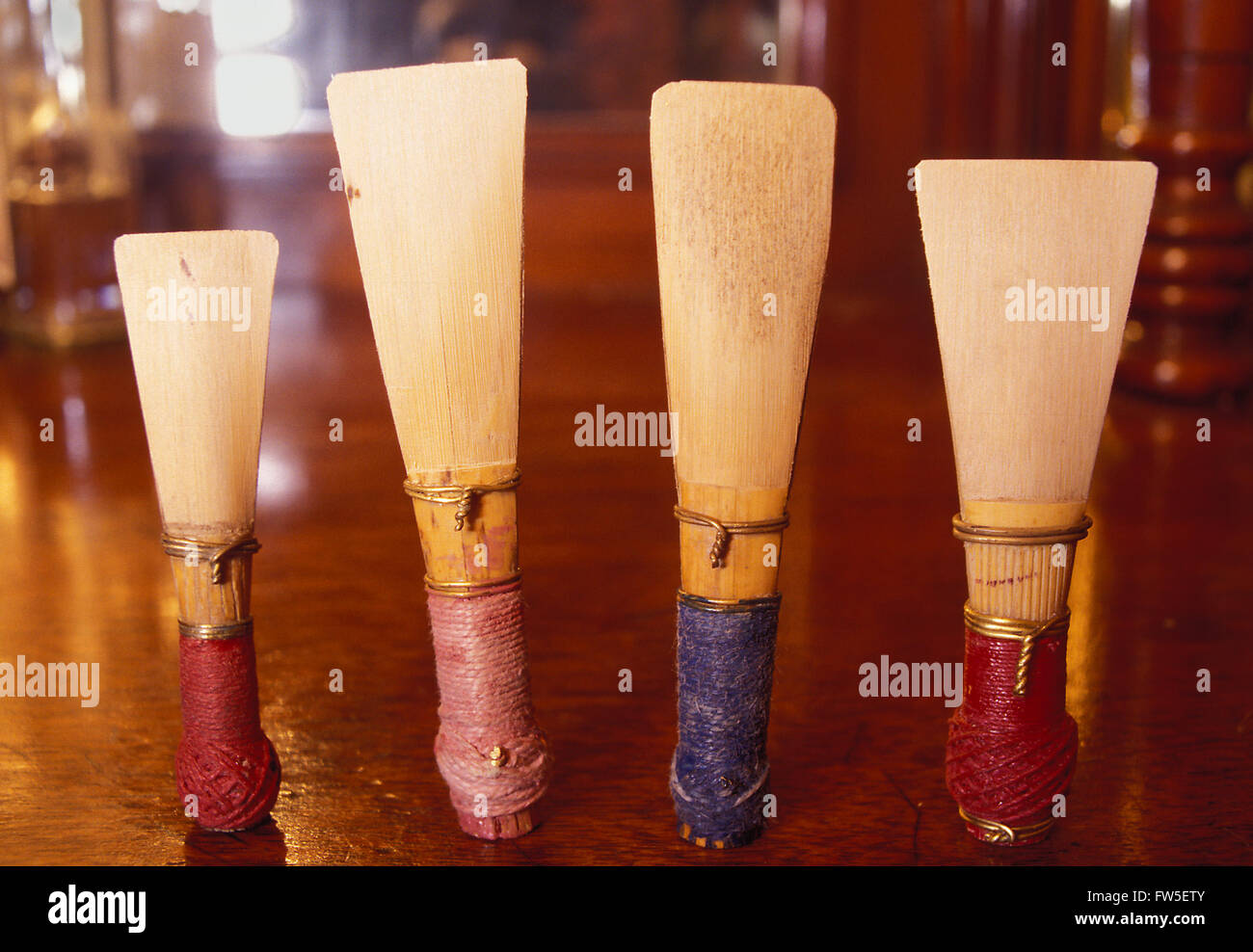 INST - WOODWIND - REEDS - BASSOON reeds l to r: Modern, Baroque ...