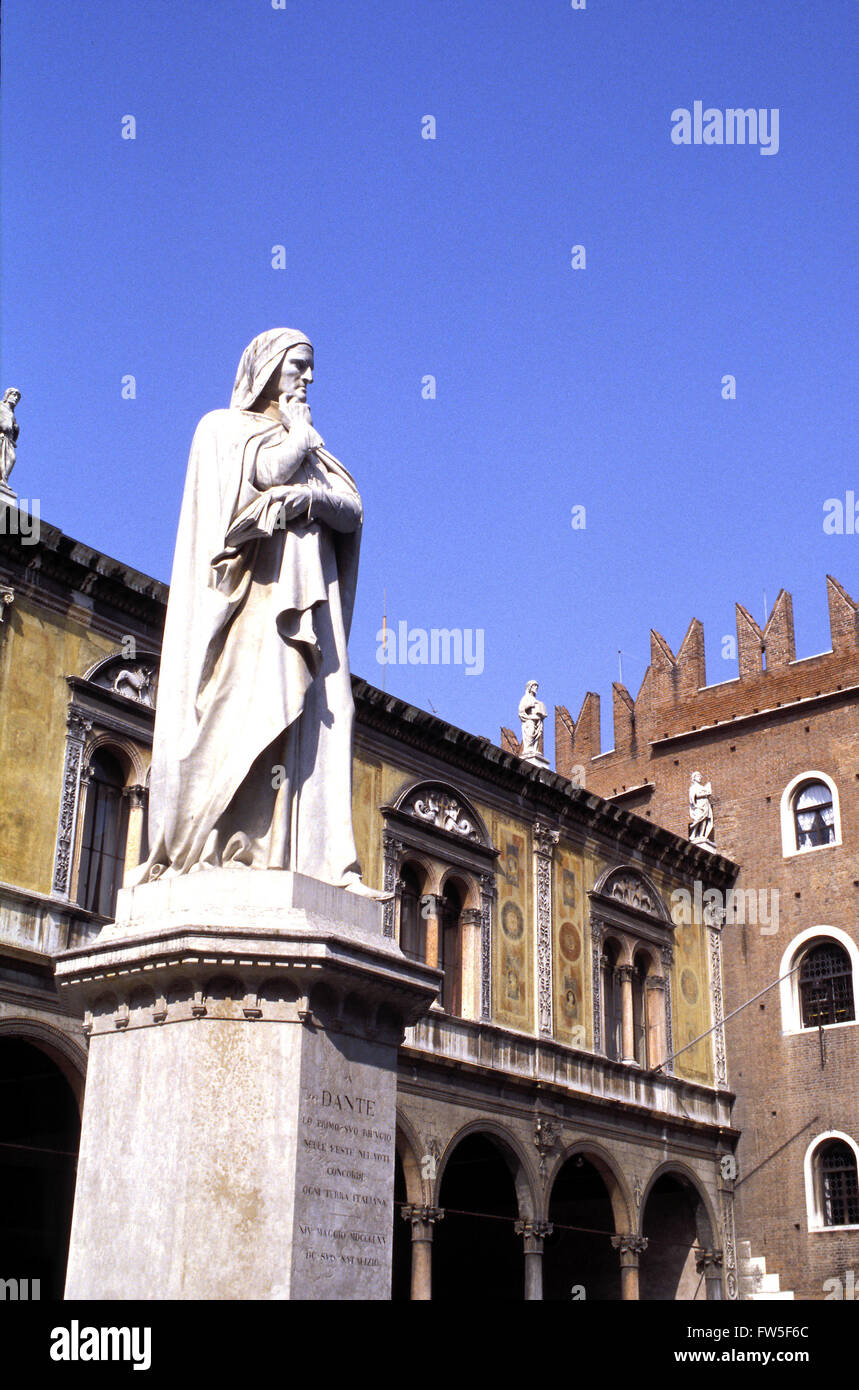 Statue of Dante in Verona. Italian poet (1265-1321). 'Francesca da ...