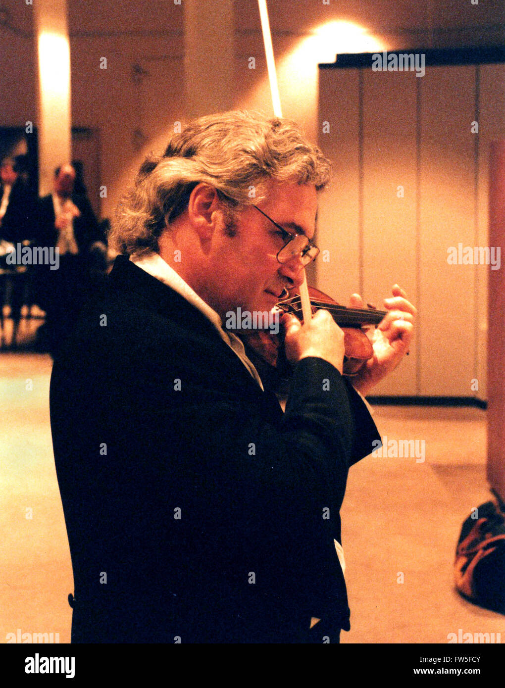 Pinchas zukerman hi-res stock photography and images - Alamy