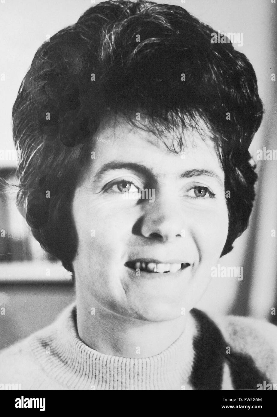 Janet Craxton - portrait of English oboist. 1929-1981 Stock Photo - Alamy