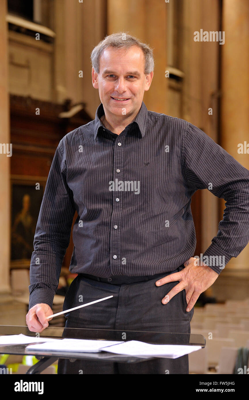 Jonathan Willcocks, composer and conductor, rehearsing his work 'A ...