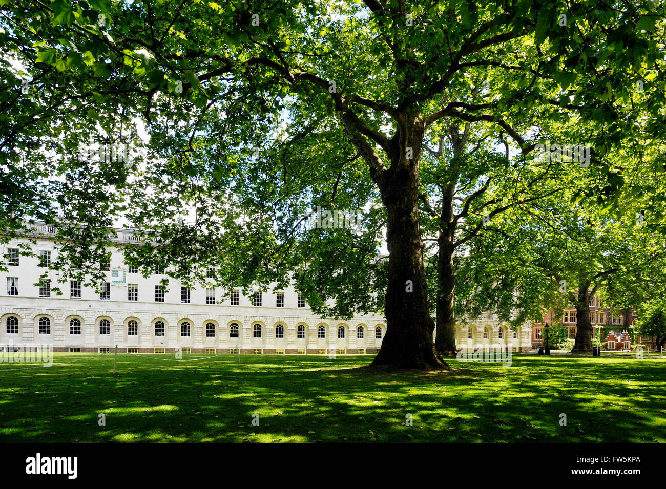 Lincoln's Inn gardens, legal chambers, London. Charles Dickens, English ...