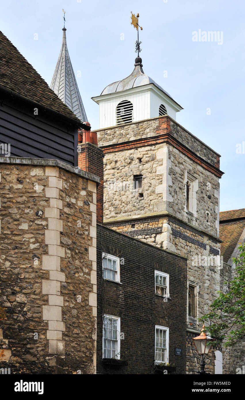 Victorian rooftops hi-res stock photography and images - Alamy