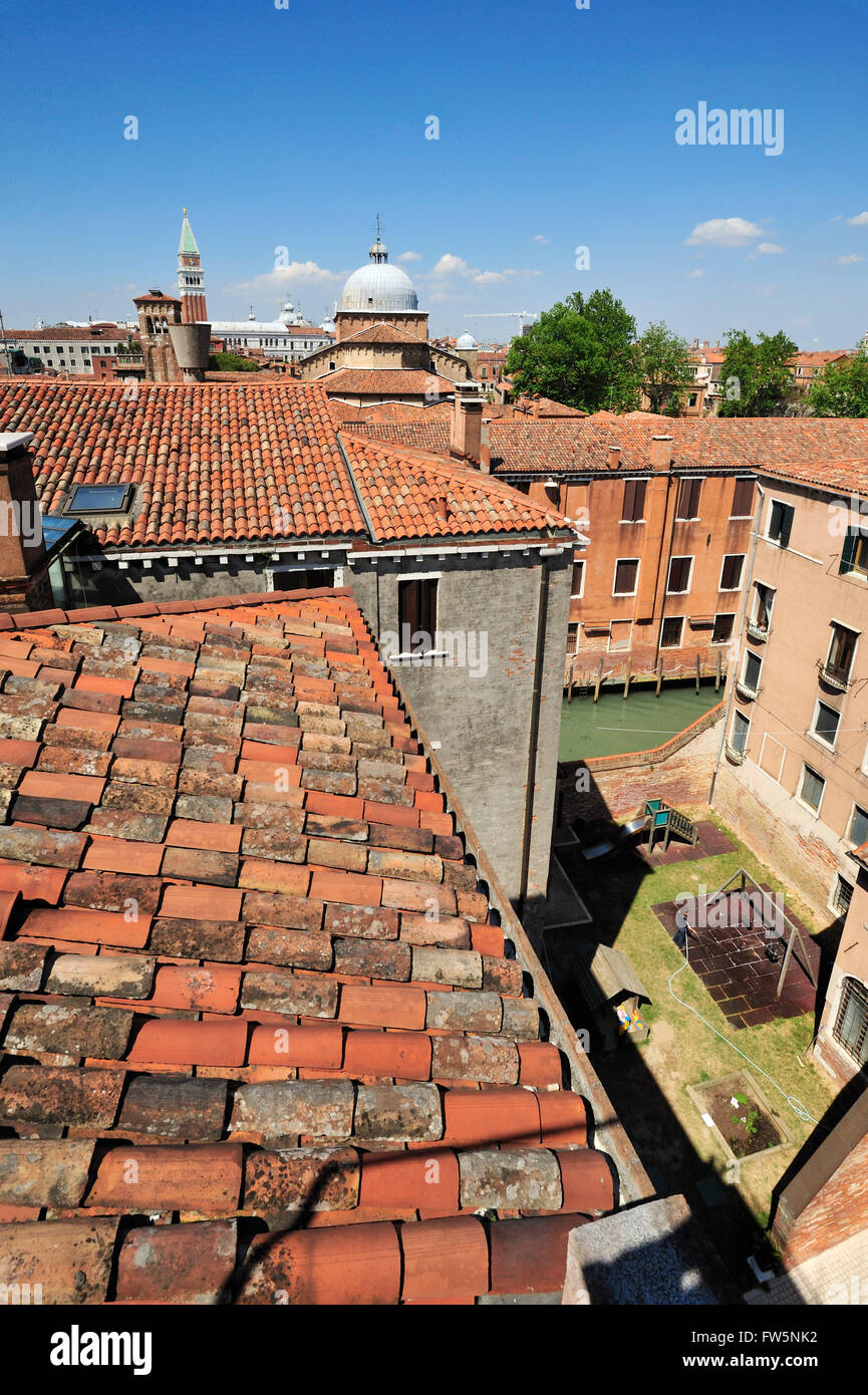 Vivaldi orphanage rooftop view over Hospital gardens towards St Mark's ...