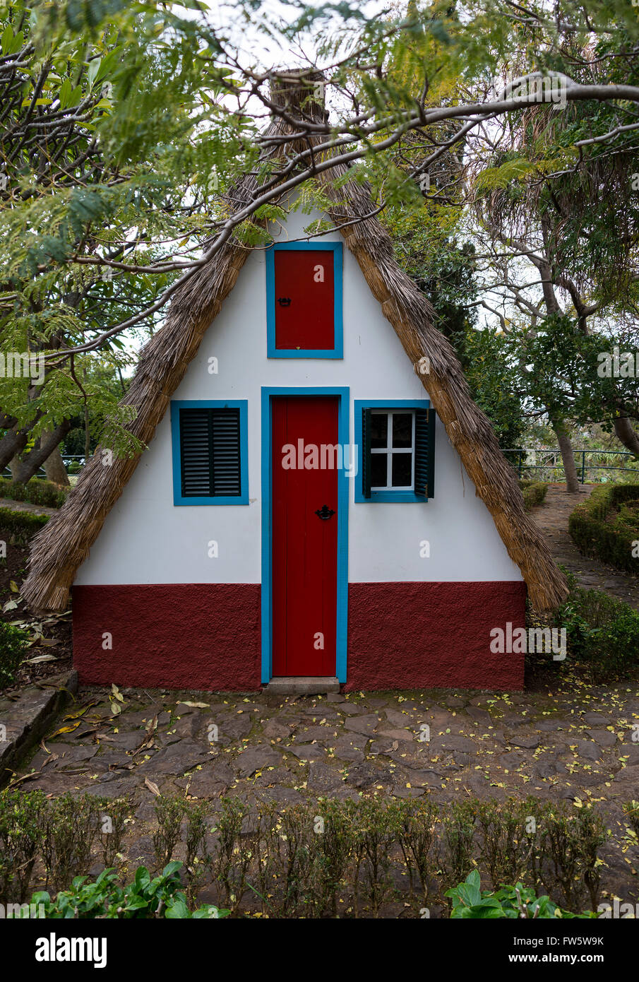 Traditional rural house in Santana Madeira, Portugal Stock Photo - Alamy
