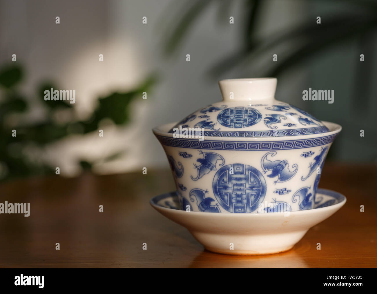 Porcelain covered cup hi-res stock photography and images - Alamy