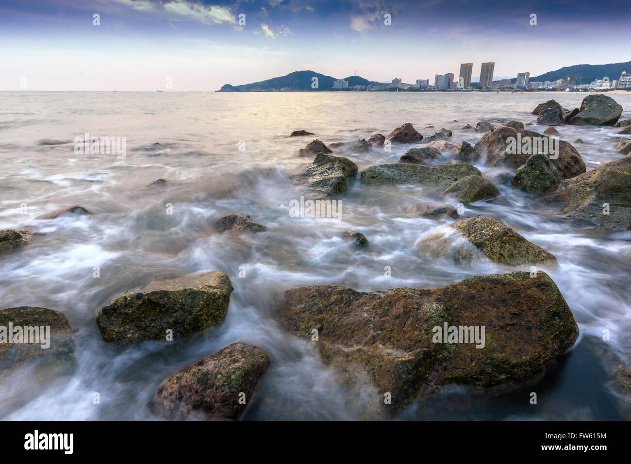 In the evening, the waves beat on the beach, very beautiful Stock Photo ...