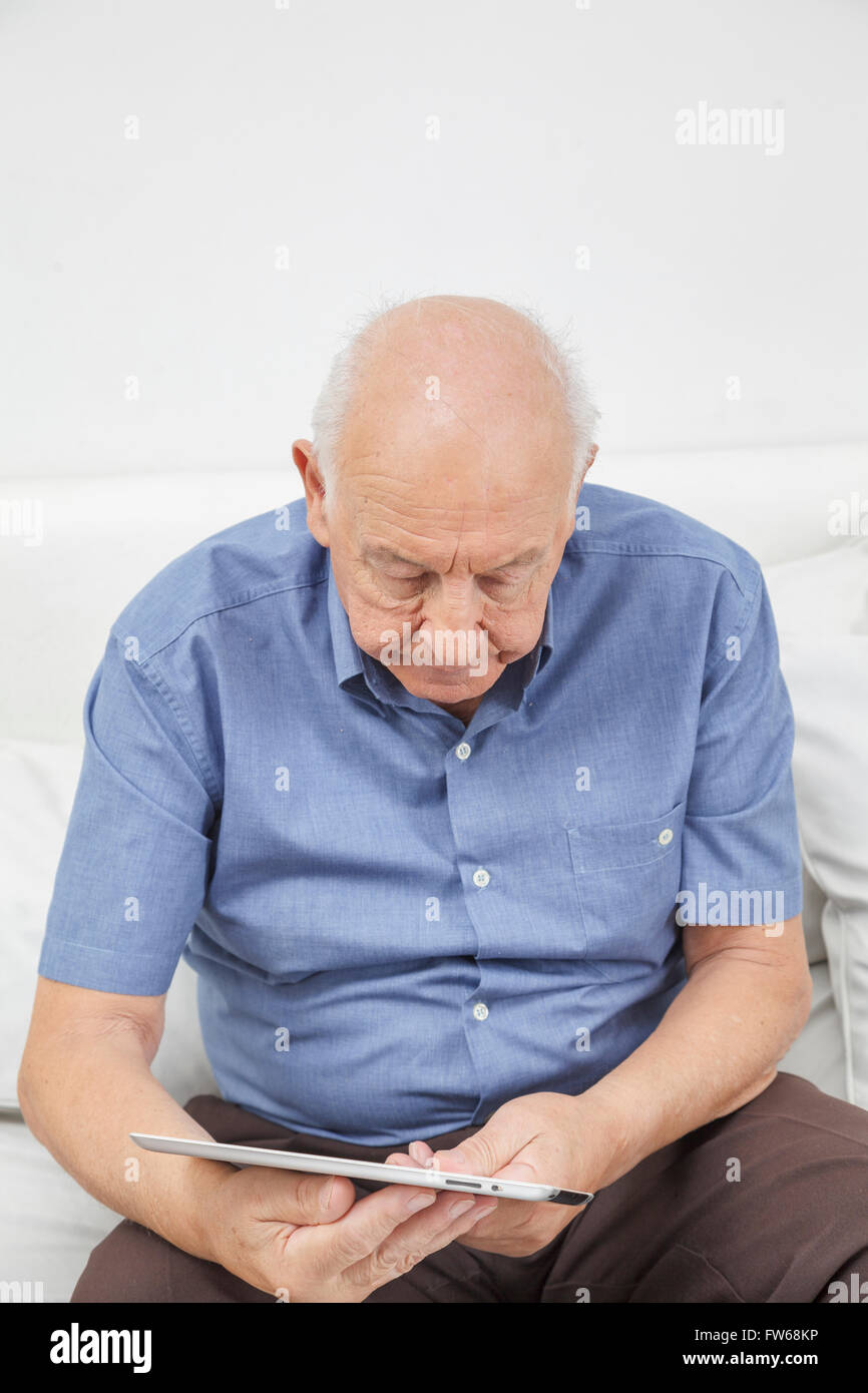 Difficult technology man elderly hi-res stock photography and images ...