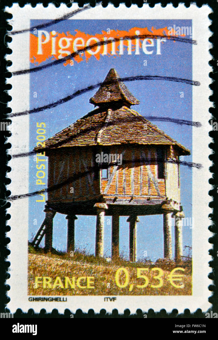 FRANCE - CIRCA 2005: A stamp printed in France shows pigeon house ...
