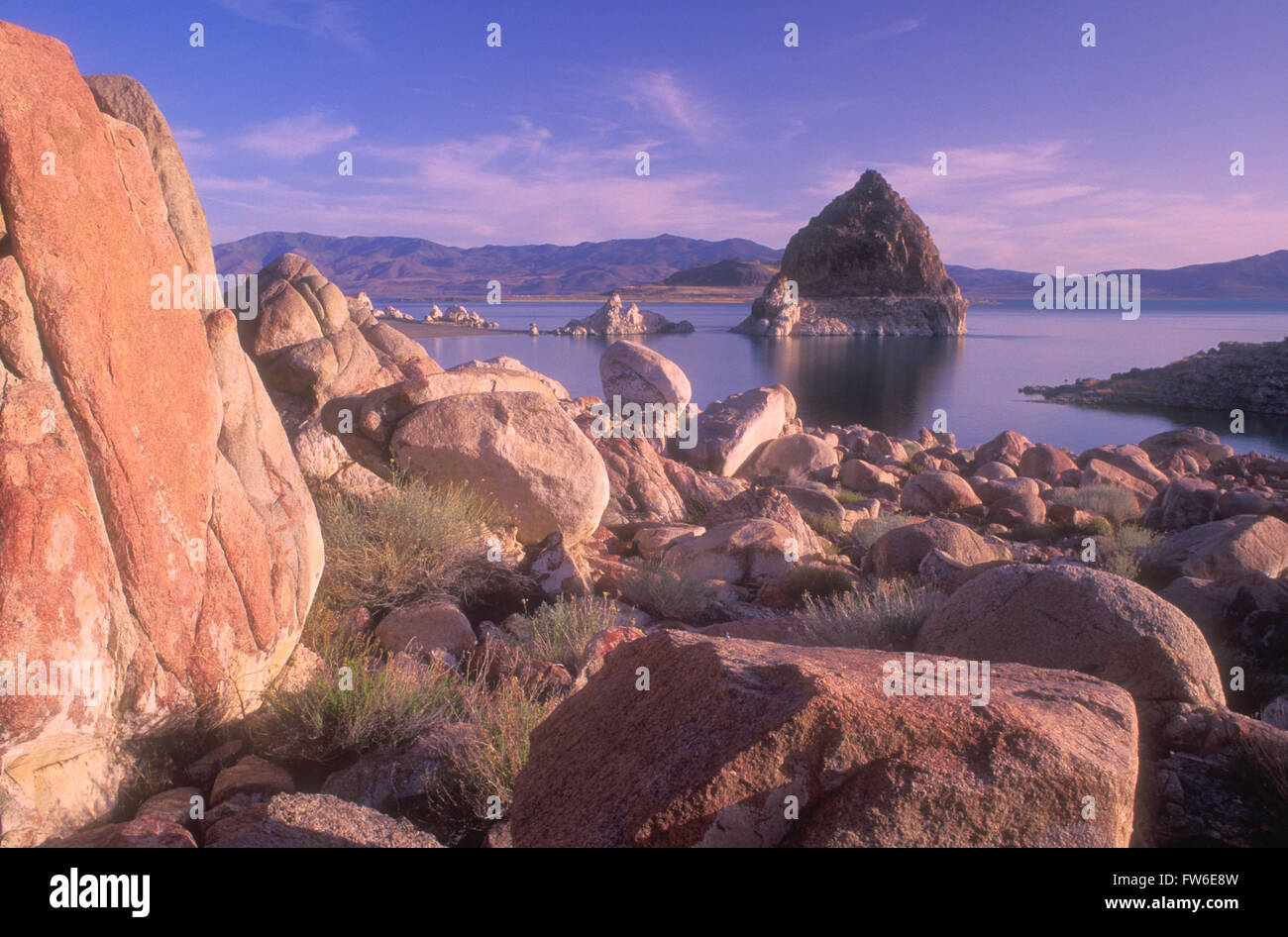 Pyramid Lake, Nevada, U.S.A Stock Photo - Alamy