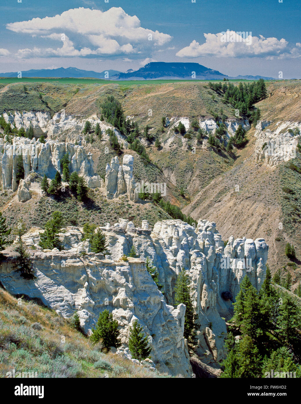 Rugged cliffs iconic rock formations hi-res stock photography and ...