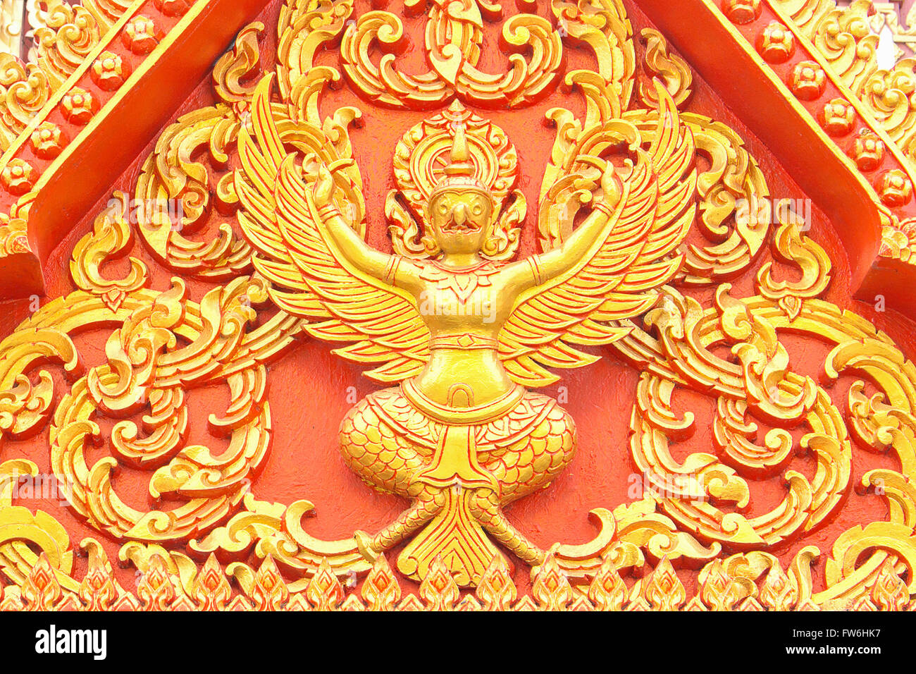 garuda statue Temples in Thailand i ancient Stock Photo - Alamy
