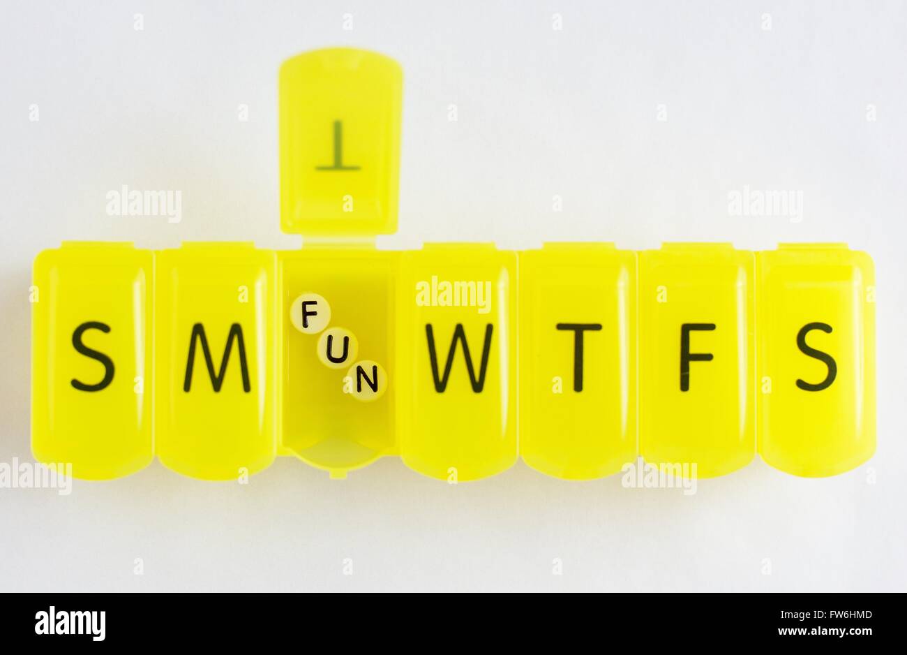 Pill container hi-res stock photography and images - Alamy