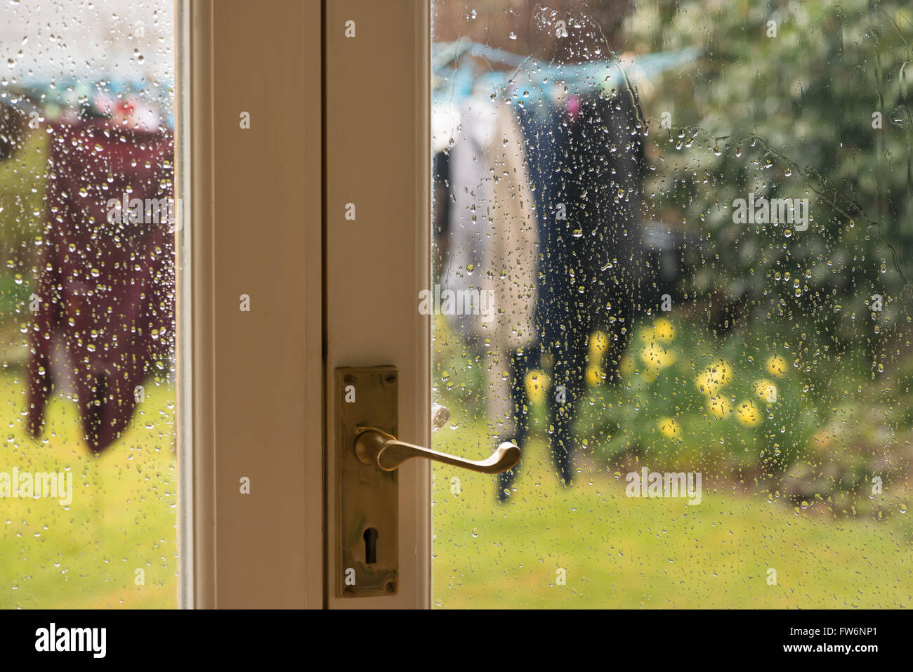 Wet laundry drying airer High Resolution Stock Photography and Images ...