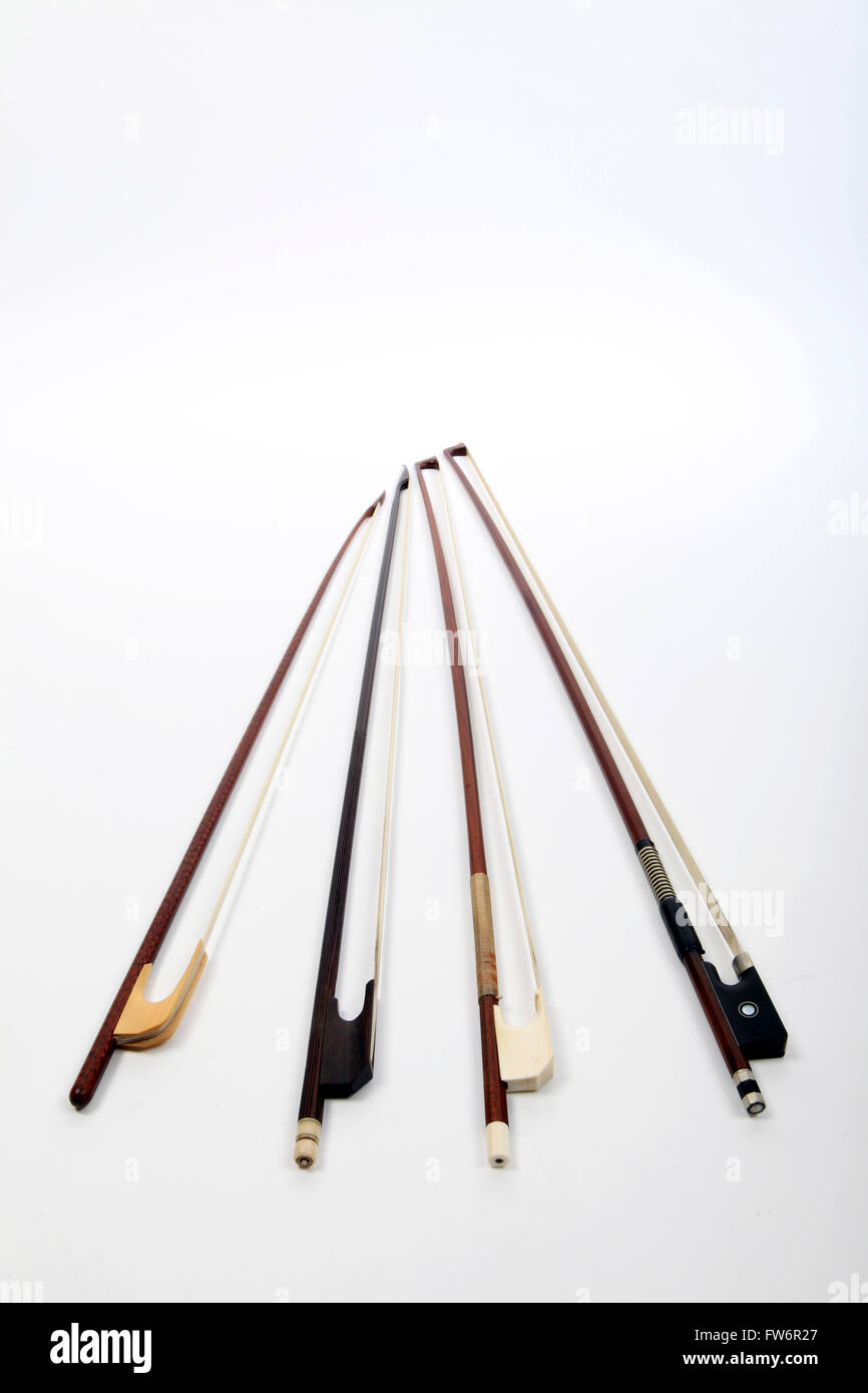 Violin Bows, Baroque and classical Stock Photo - Alamy