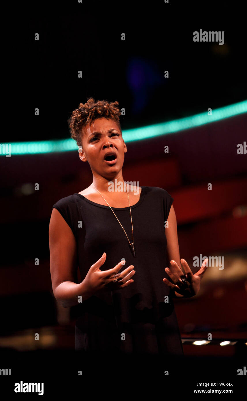 Lauren Michelle - Soprano, USA, age 31. Finalist Cardiff Singer of the ...