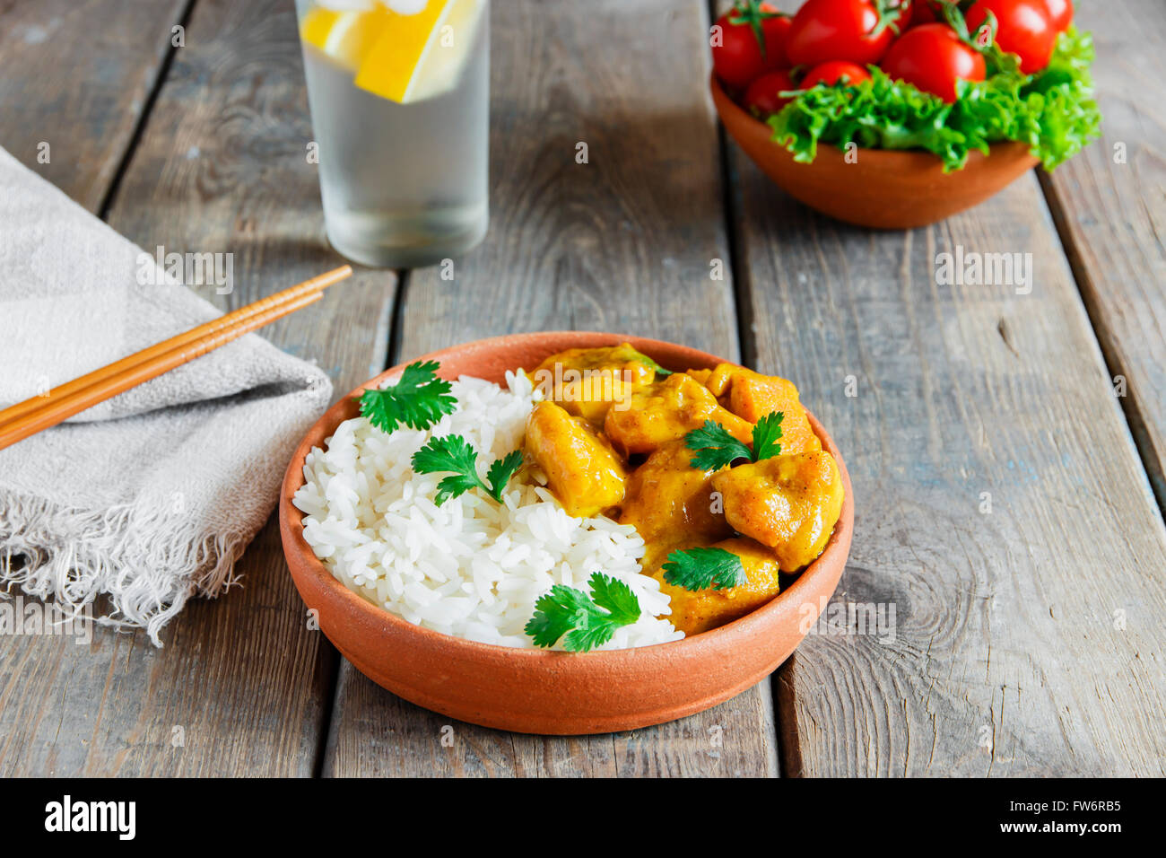 Chicken on curry hi-res stock photography and images - Alamy