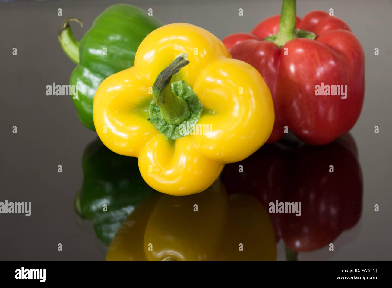Tricolor Bell pepper Stock Photo - Alamy