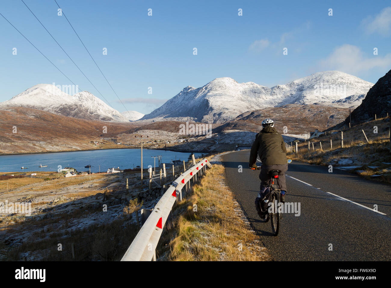 Harris scotland cycle hi-res stock photography and images - Alamy
