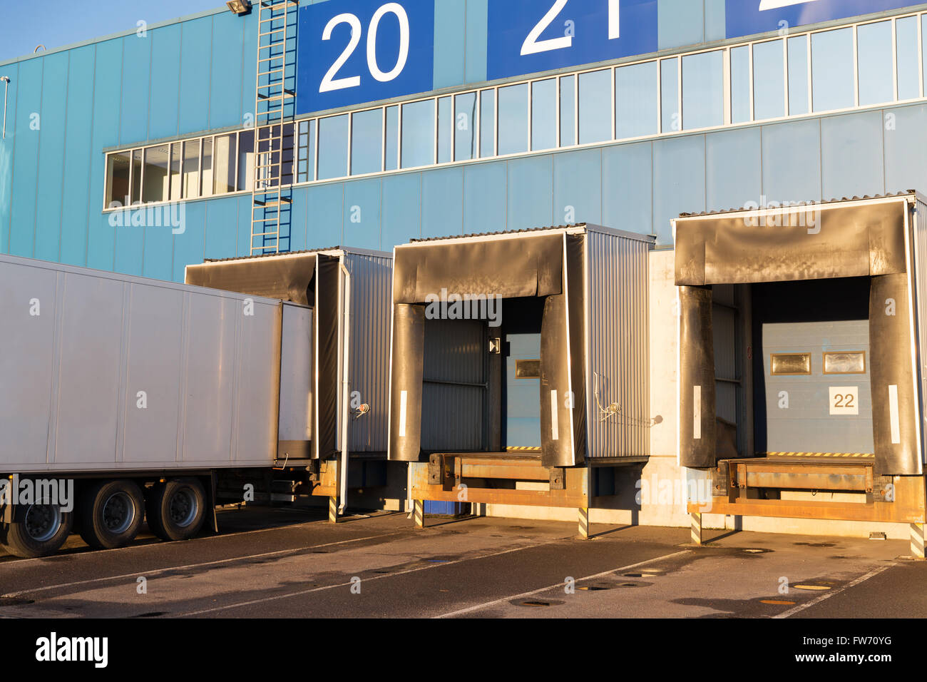 warehouse gates and truck loading Stock Photo - Alamy