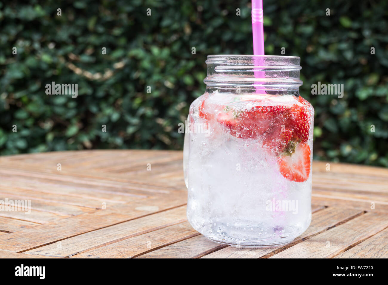 Glass of iced strawberry soda drink, stock photo Stock Photo - Alamy