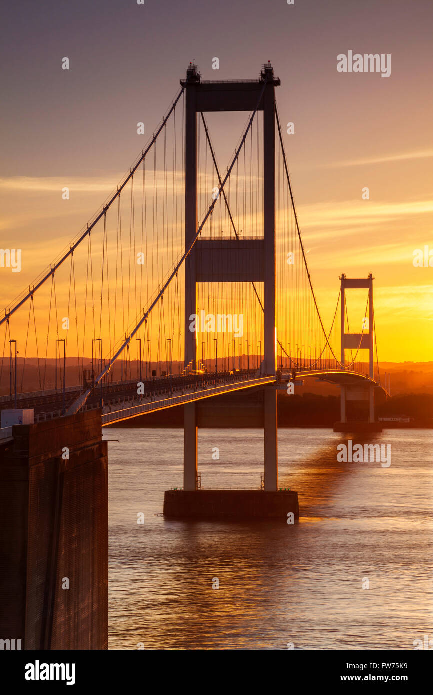 Old severn bridge hi-res stock photography and images - Alamy