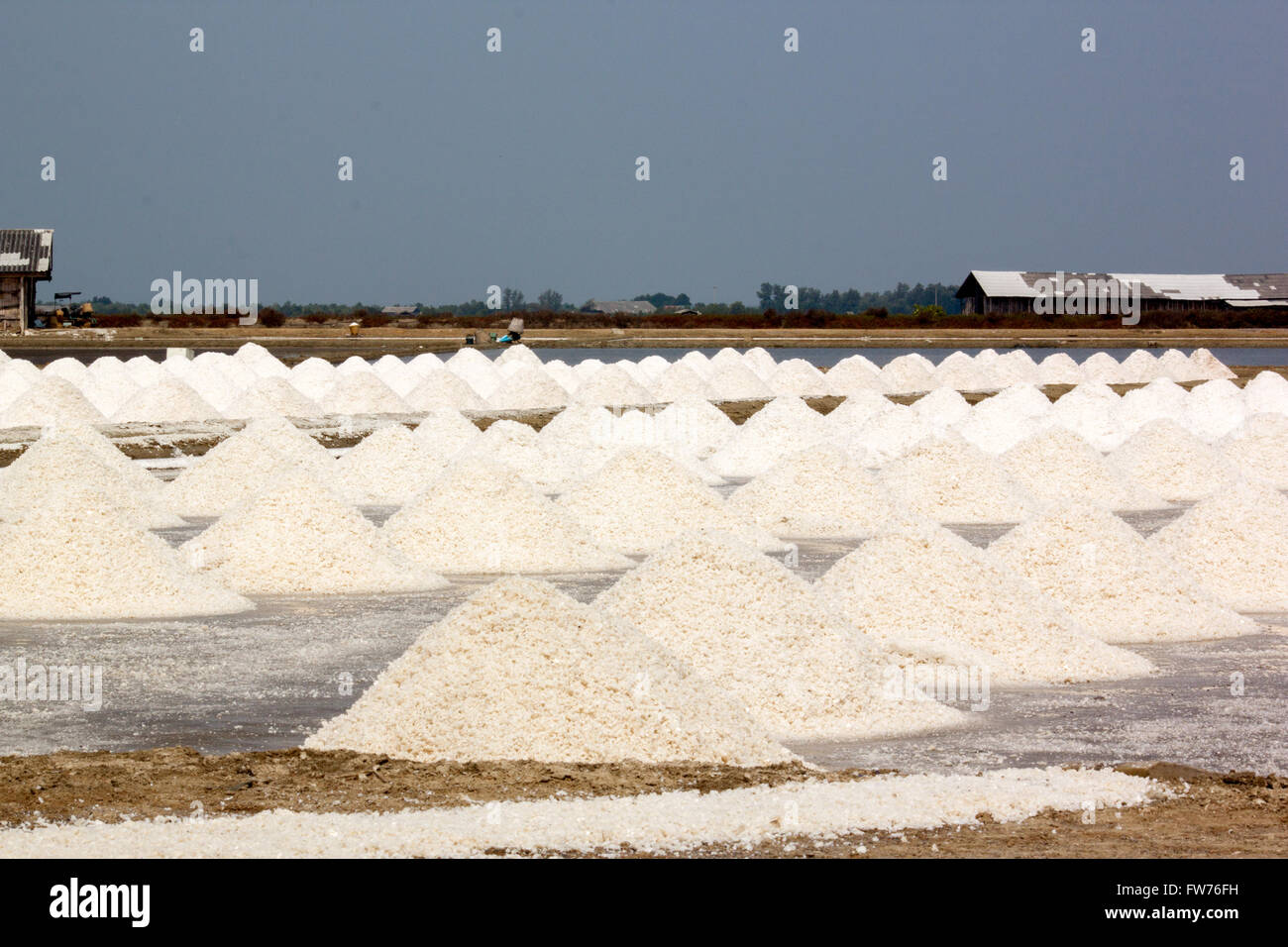 Sunlight salt hi-res stock photography and images - Alamy